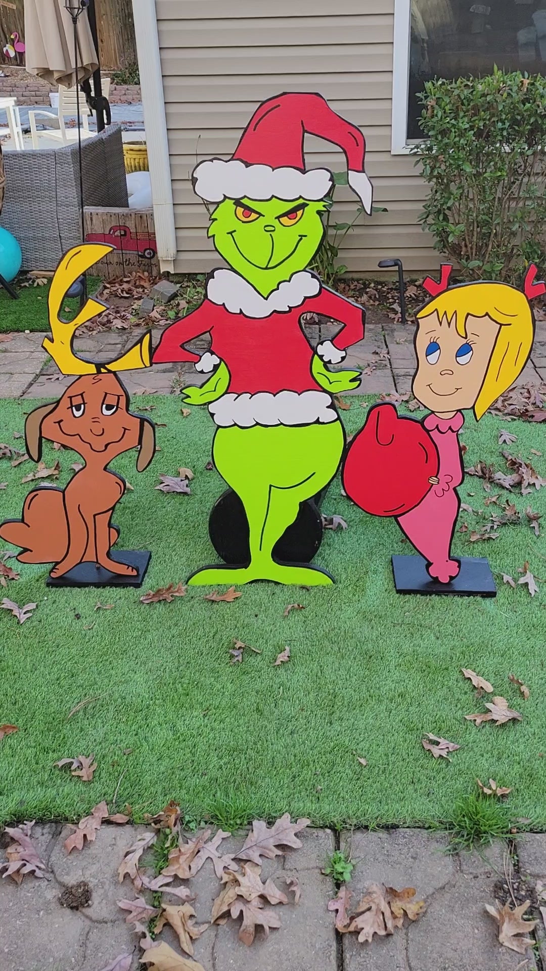 Grinch set lifesize – Wood Chic Designs